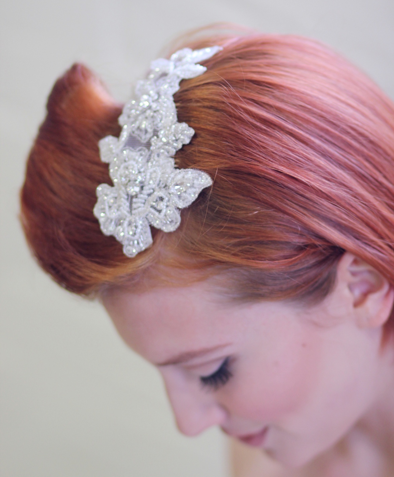 Silver beaded lace hair comb